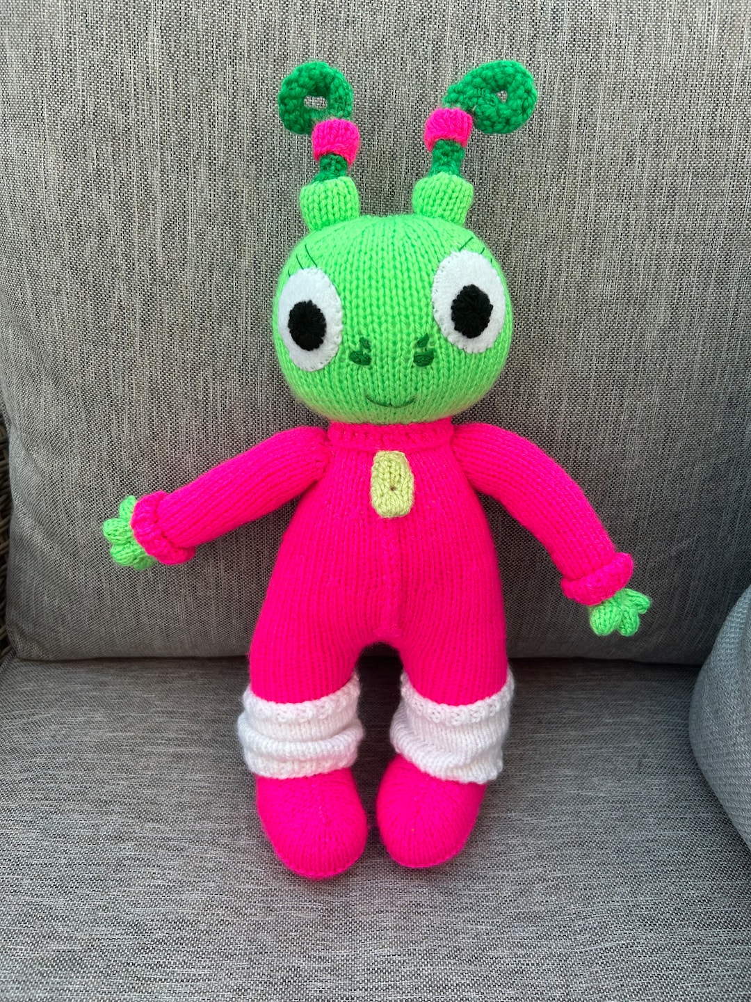 Hand Knitted....ema the Green Alien Soft Toy/plushie Based on the TV ...