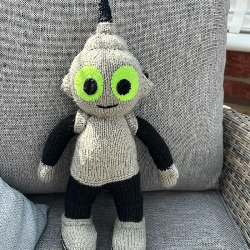 Rob Plushie - Etsy