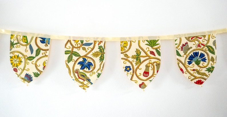 Renaissance/tudor Style Flowers and Foliage Shield Fabric Bunting ...