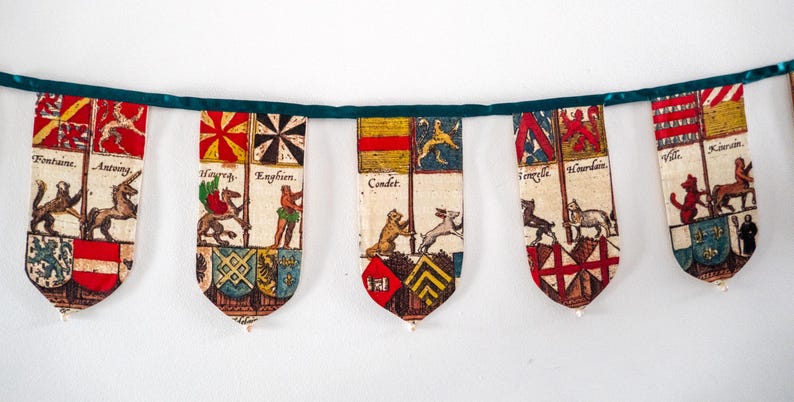 Medieval Style Heraldry Banners Fabric Bunting | Double-sided | 12 ...