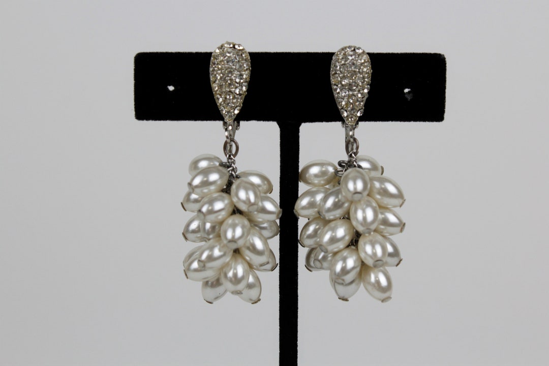 Vintage CLIP ON Rhinestone and Faux Rice Pearl Waterfall Dangle ...