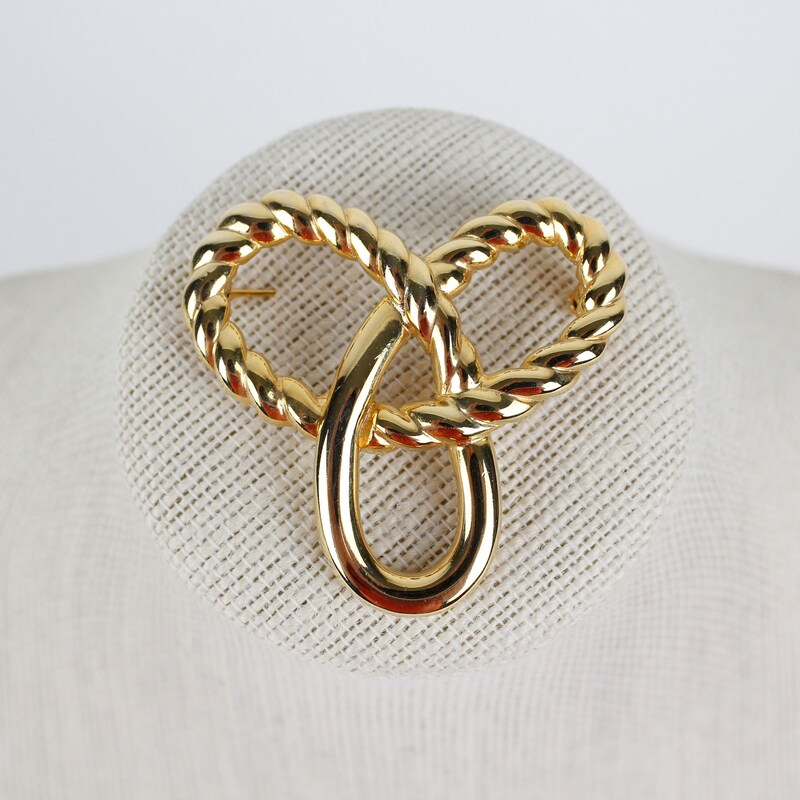 Celtic Knot Brooch - Etsy