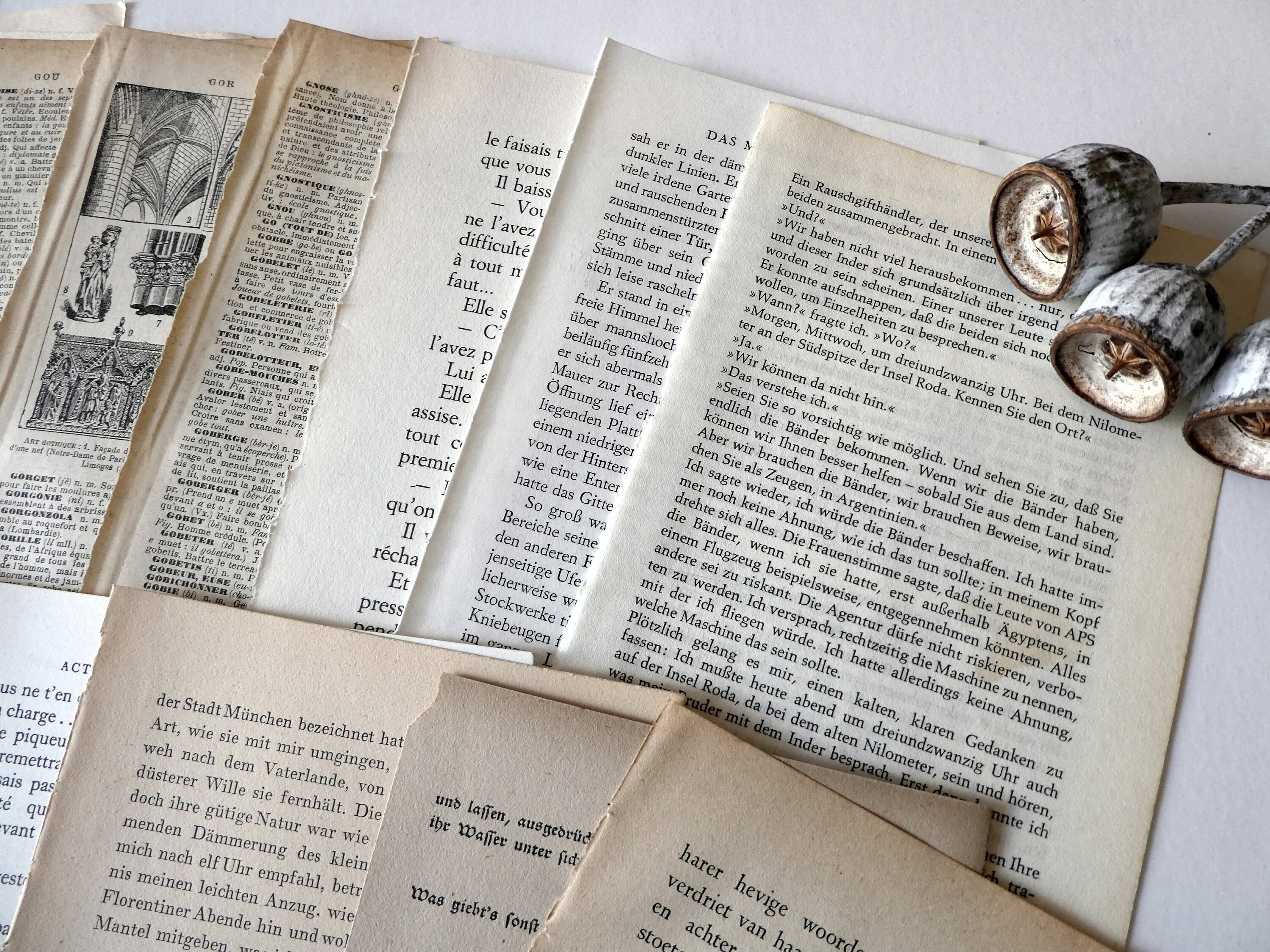 Foreign Language Paper Pack 20 Book Pages - Etsy Australia