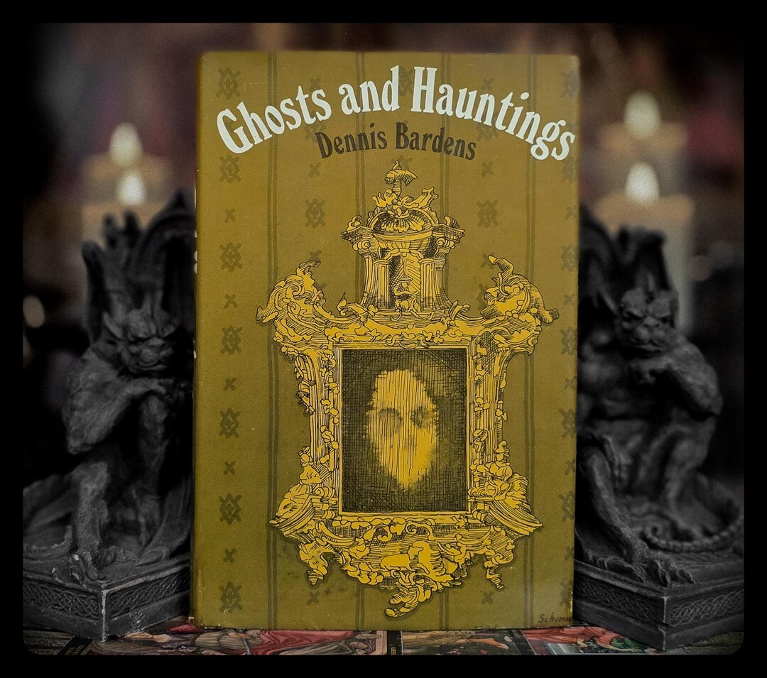 1968 GHOSTS & HAUNTINGS Occult Magic Invocation Ghost Book Clairvoyance ...