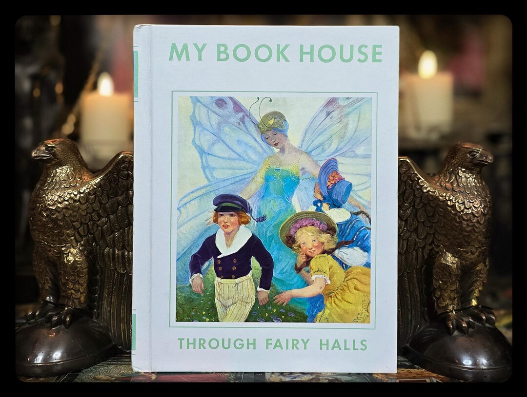 Fairy Tale Book Wizard of Oz Sleeping Beauty King Arthur Mythology ...