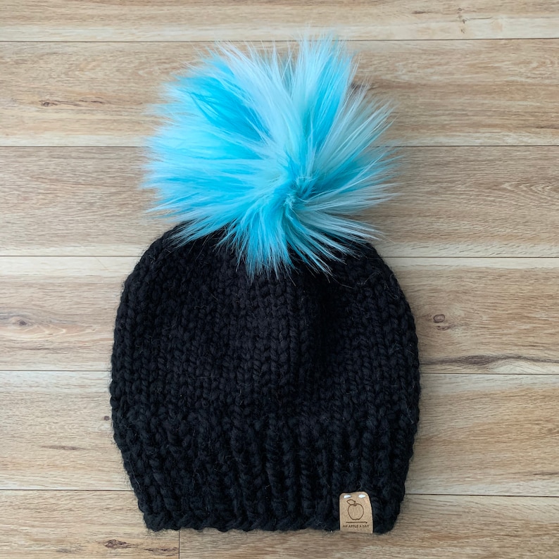 FAUX FUR POM - Ocean Luxury Faux Fur Pom Pom - Blue Fake Fur Pom for ...