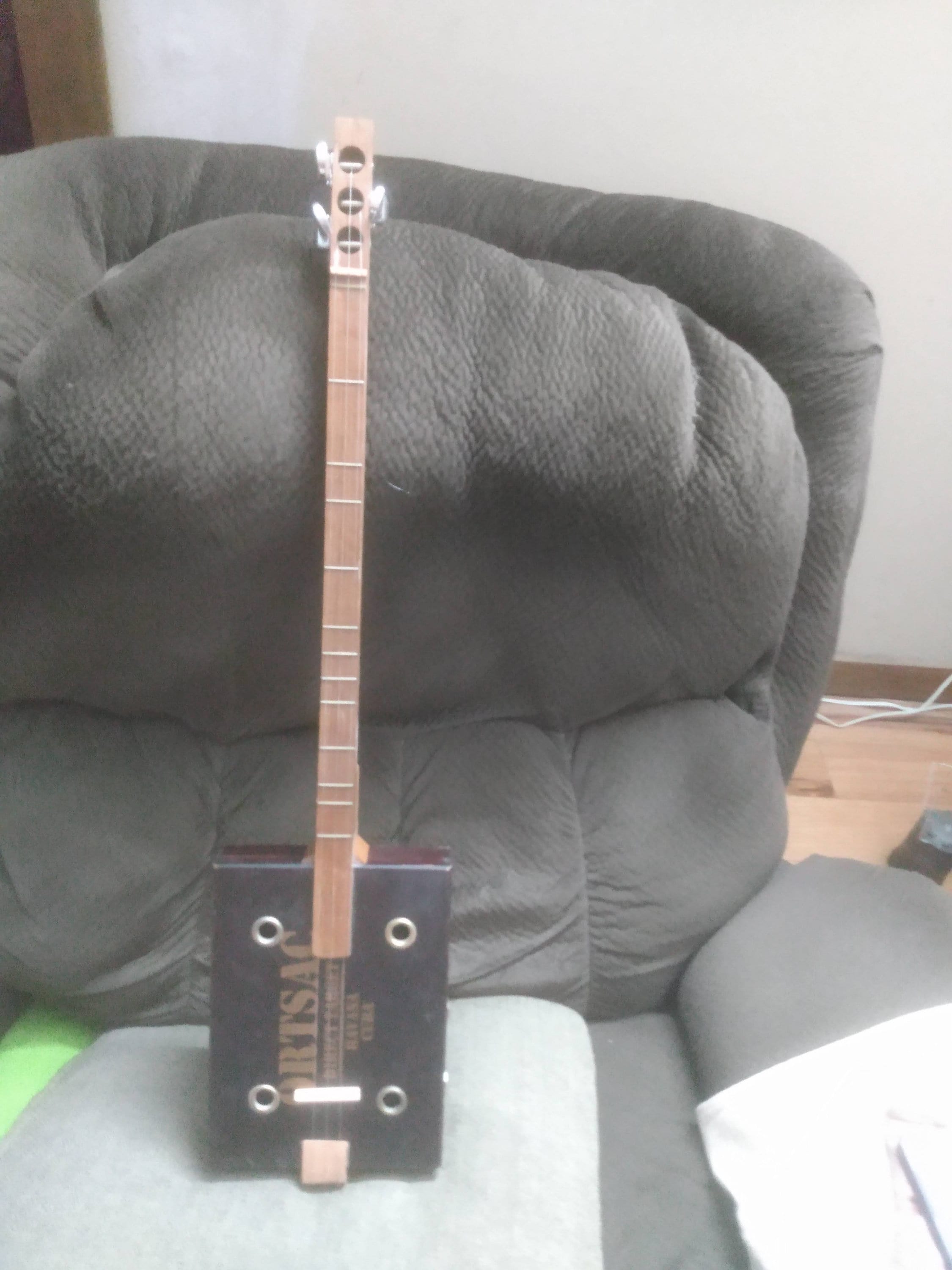 Cigarbox Strumstick - Etsy