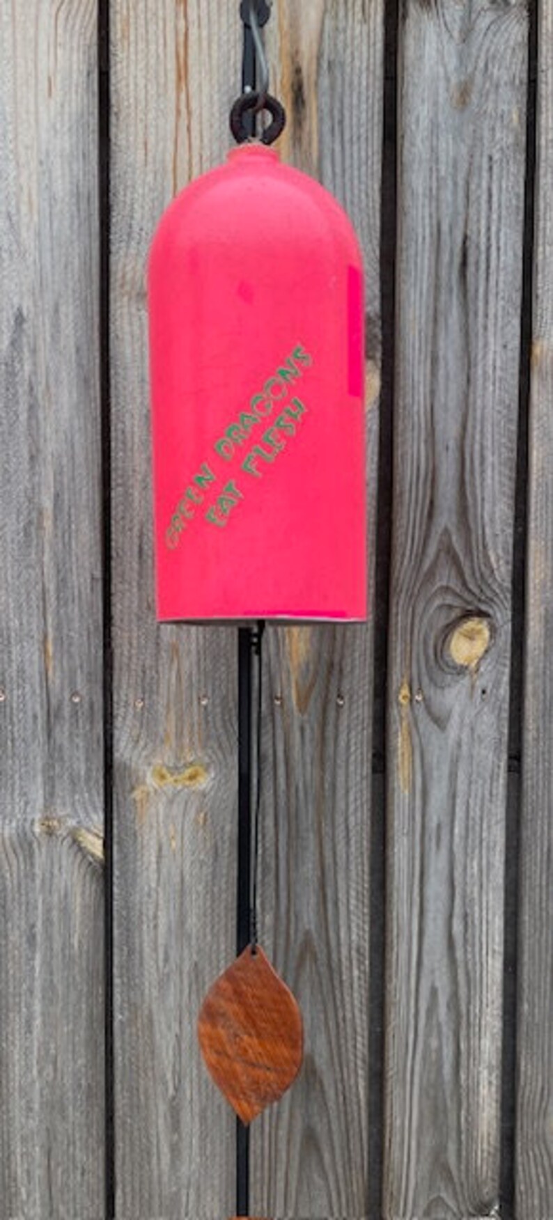 Fluorescent Pink Wind Chime/tank Bell, Ocean and Beach Decor, Yard and ...