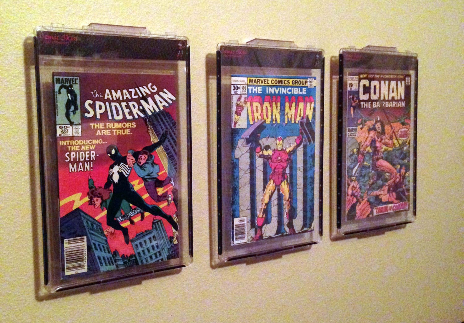 Comic Skin Openable Display ("slab") With Optional Mount - Etsy