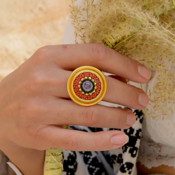 Big Gold Ring - Etsy