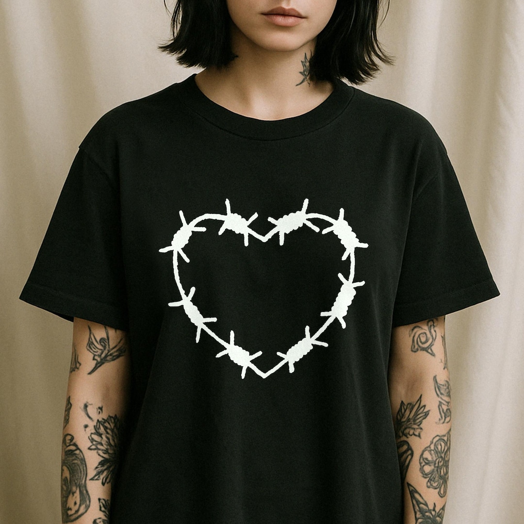 Barbed Wire Heart Tee, Gothic T-shirt, Alternative Shirt, Punk Tee, Emo ...