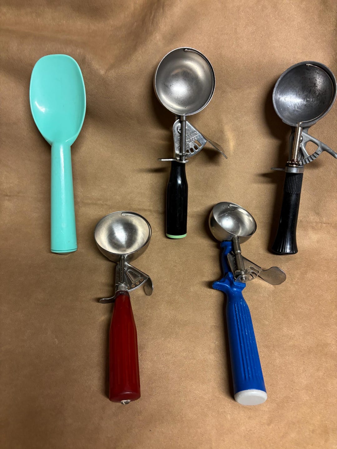 5 Vintage Ice Cream Scoops, Kitchen Gadgets, Ice Cream Server, Scoops ...