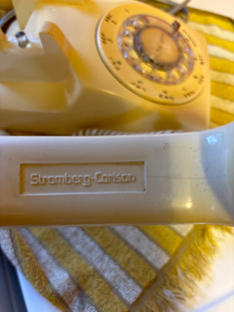 Vintage Rotary Desk Phone, Telephone, Dial Phone, Vintage Telephone ...