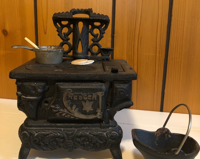 Crescent Cast Iron Miniature Stove, Wood Stove, Vintage Cook Stove - Etsy
