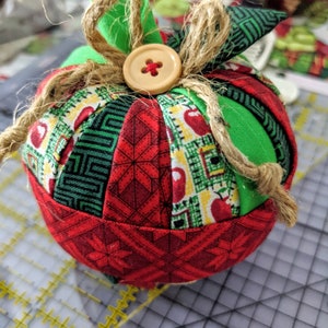 Apple Ornament - Etsy