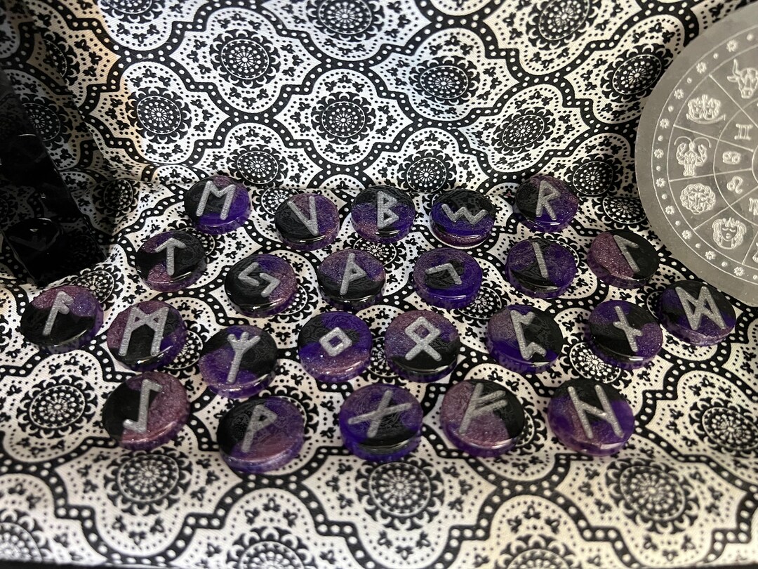 Purple Dream Elder Futhark Runes Set Handmade - Etsy