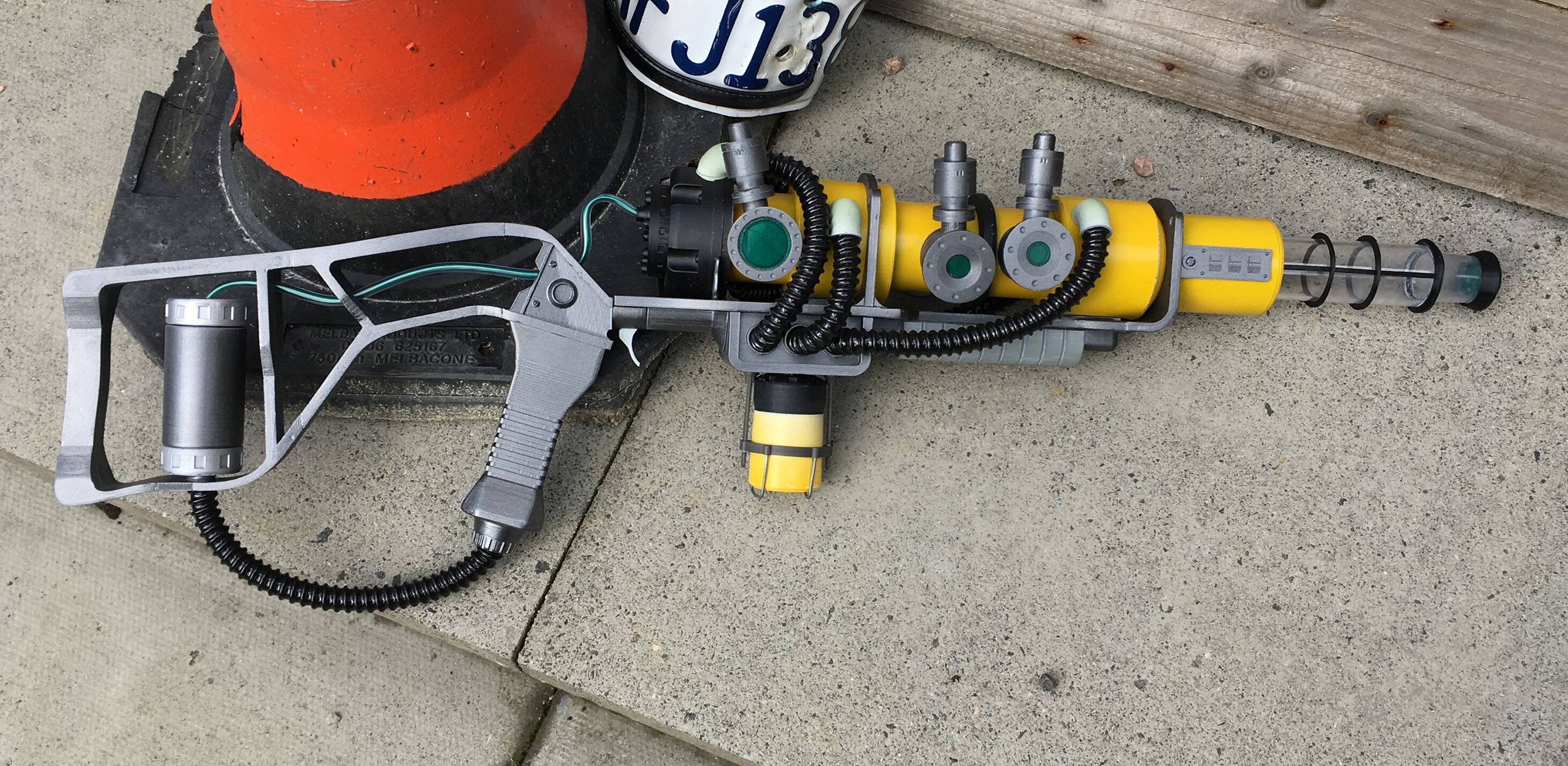 Fallout 3 Plasma Rifle 3d Printed Mixed Materials Etsy