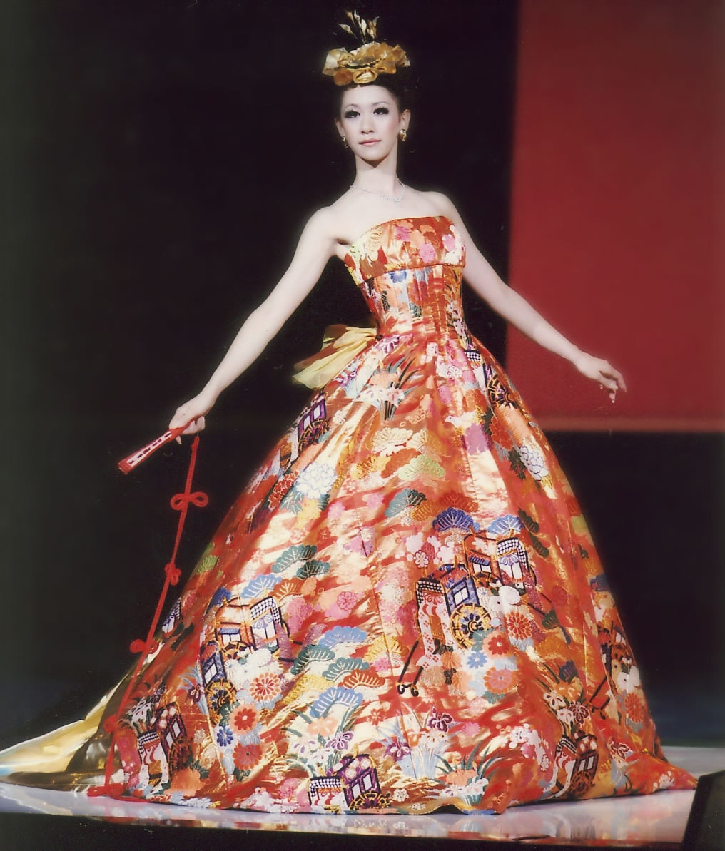 Utikake Kimono Dress Using Kimono for Wedding Attendance and Party ...