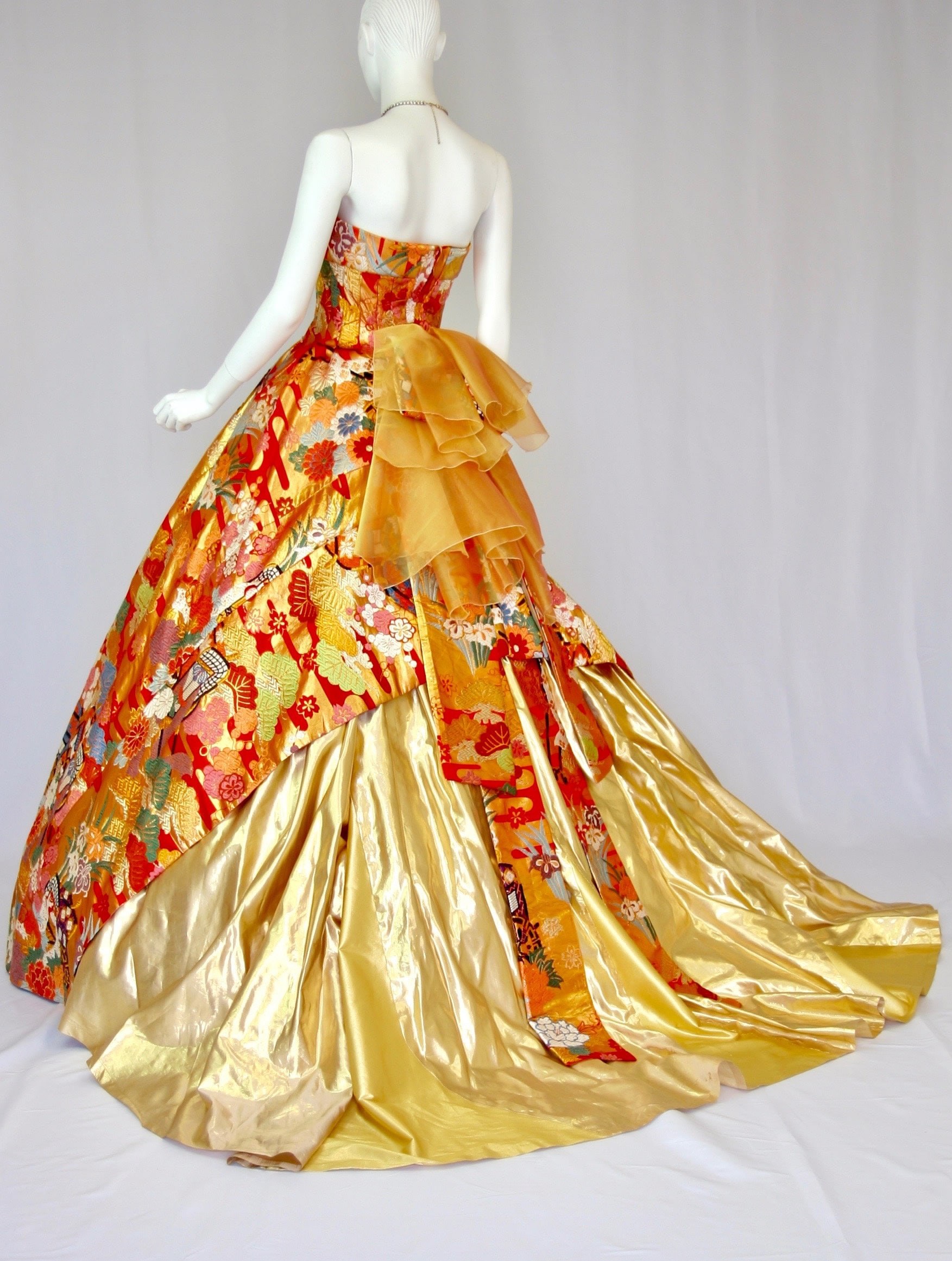 Utikake Kimono Dress Using Kimono for Wedding Attendance and Party ...