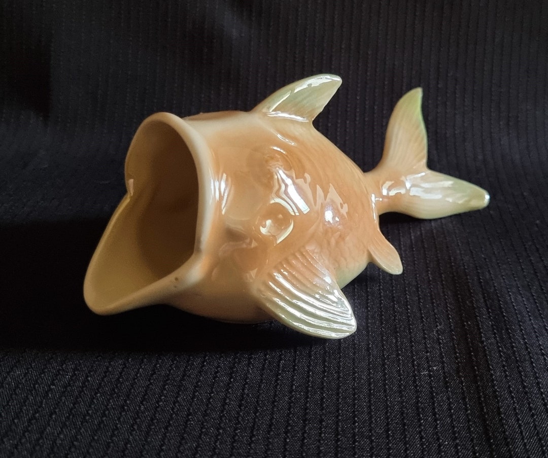 Vintage 1950s Iconic Wembley Ware Lustre Gulping Fish Ashtray Trinket ...