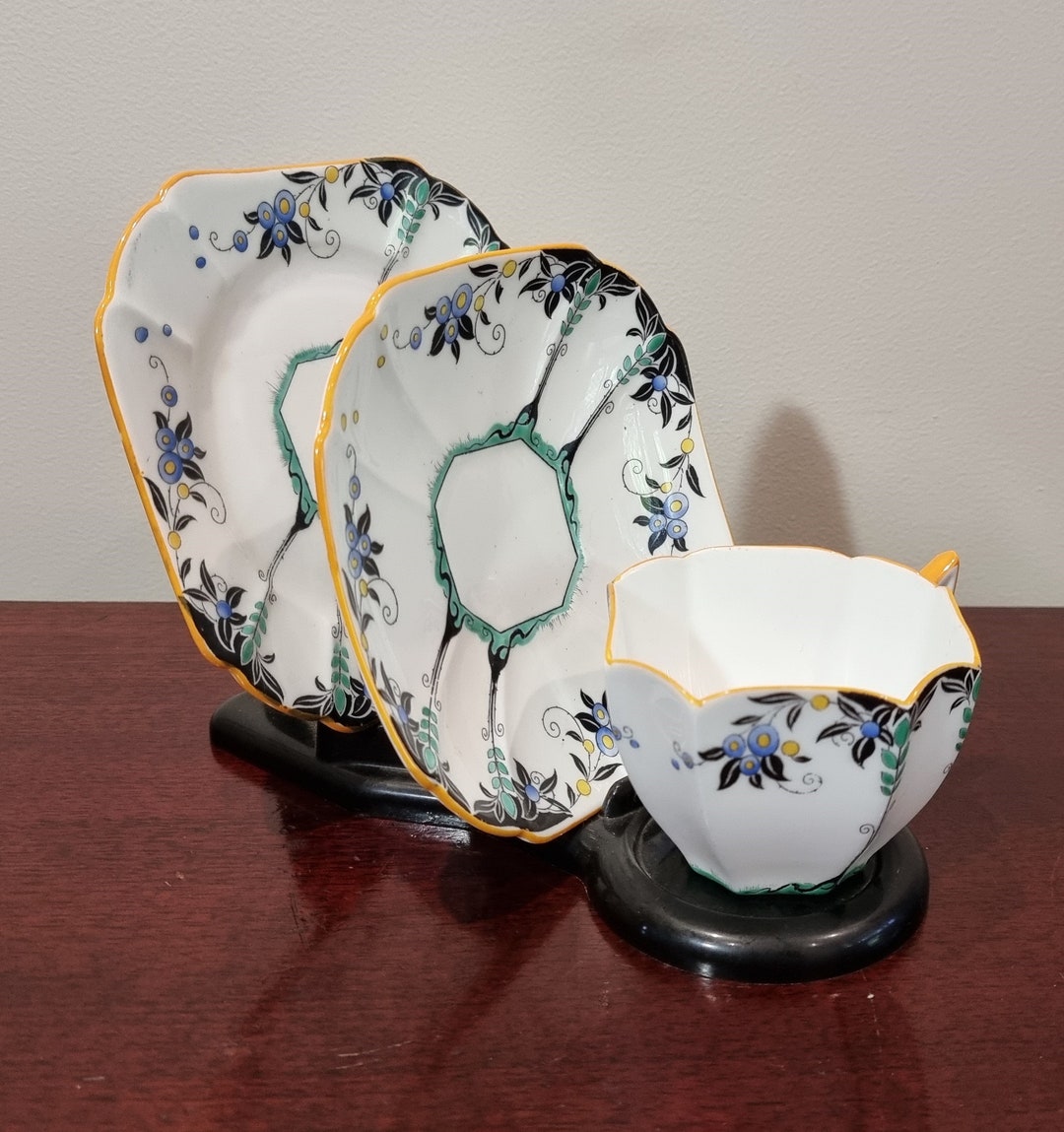 Vintage Shelley Art Deco Queen Anne Fine Bone China Trio 11589 October ...