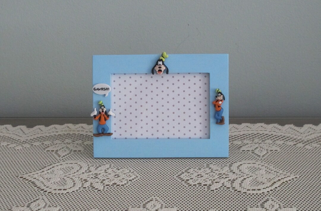 Disney's Goofy on a 3.5 X 5 Picture Frame - Etsy