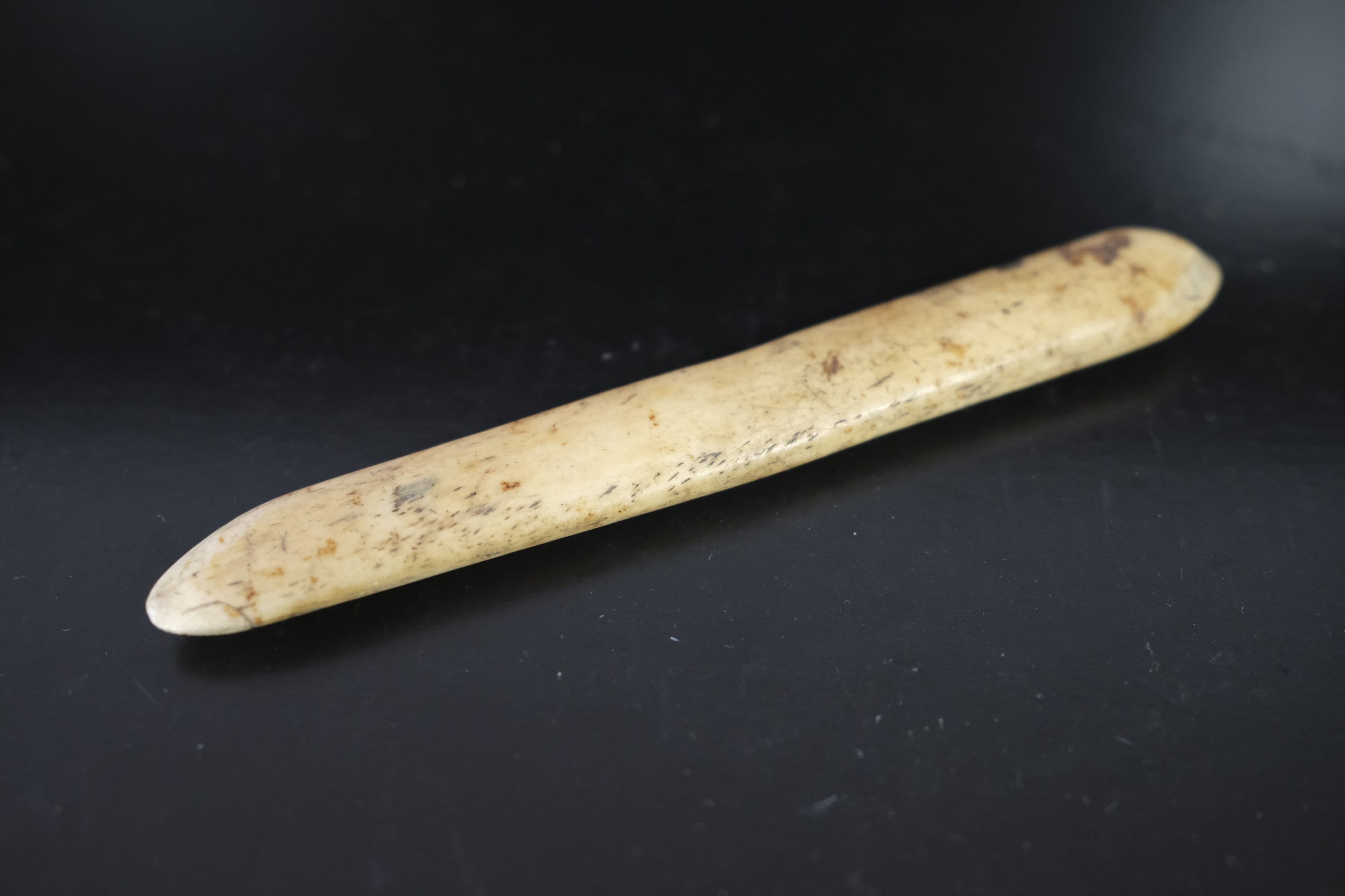 Bone leather burnisher / antique leathercraft tool / bone | Etsy