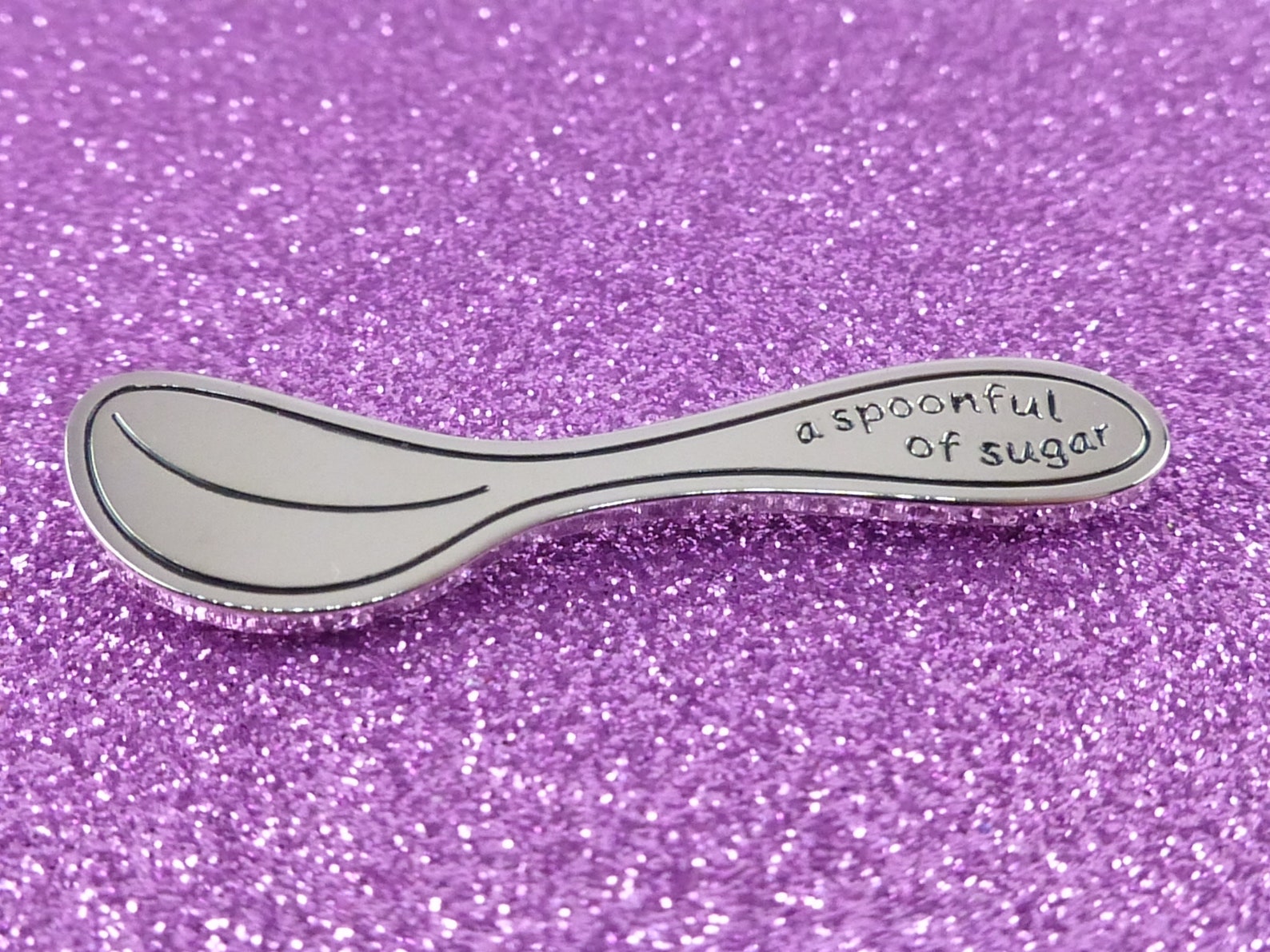 Mary Poppins inspirierte A Spoonful of Sugar Soft Enamel Pin - Etsy.de