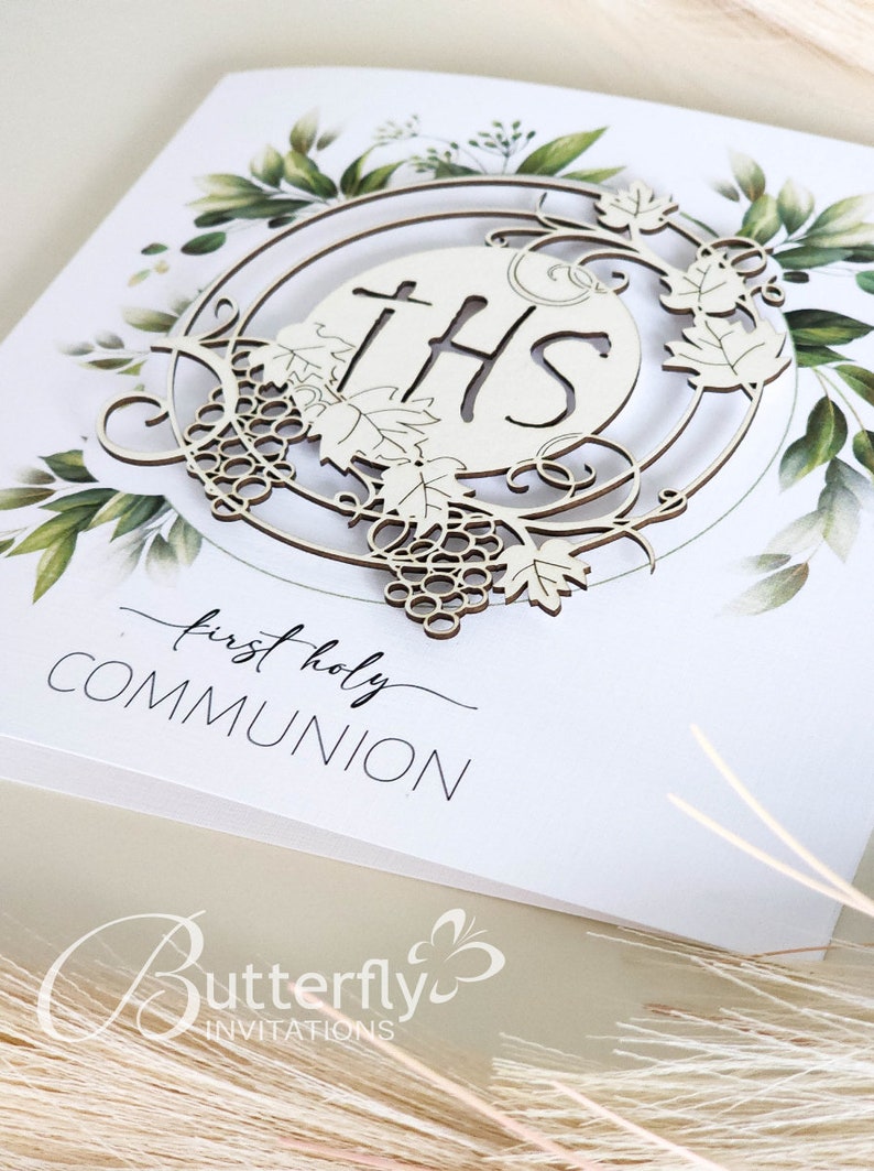 First Holy Communion, First Holy Communion Invitations, Holy Communion ...