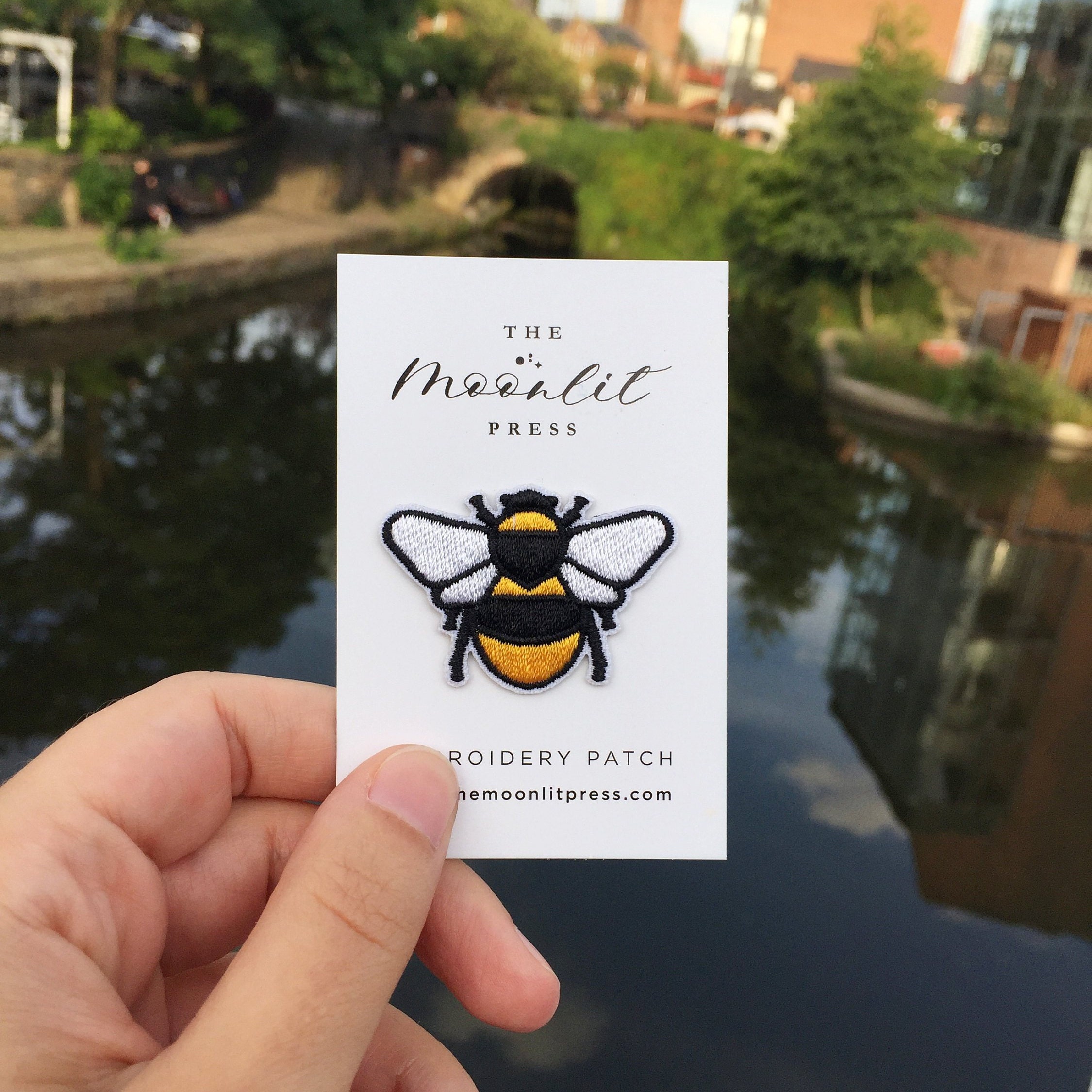 Bee Embroidered Patch Iron on Patches Bee Lover Gift - Etsy UK