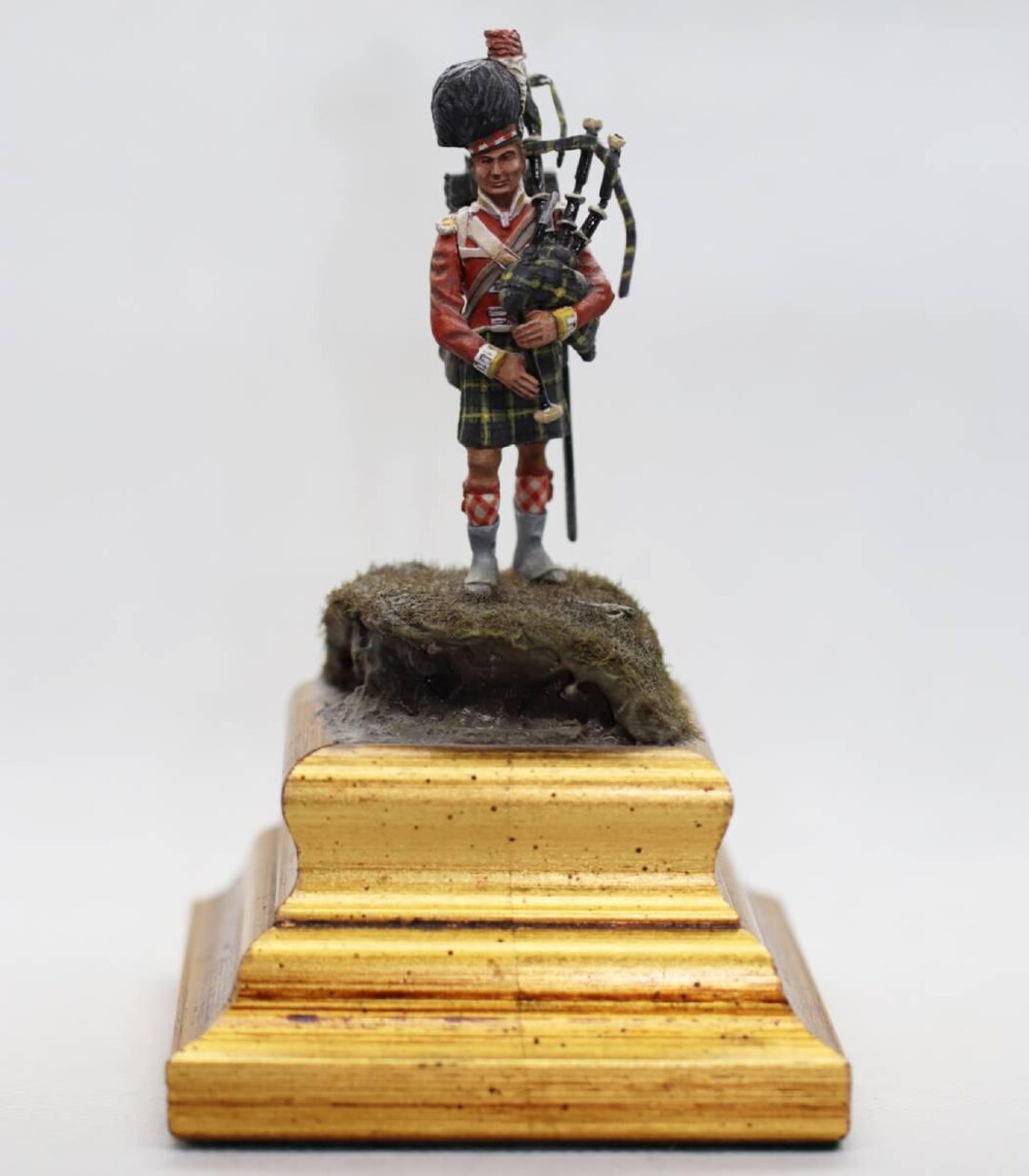 Hand-painted Cameron Highlander Bagpiper Tin Soldier Museum Statuette ...