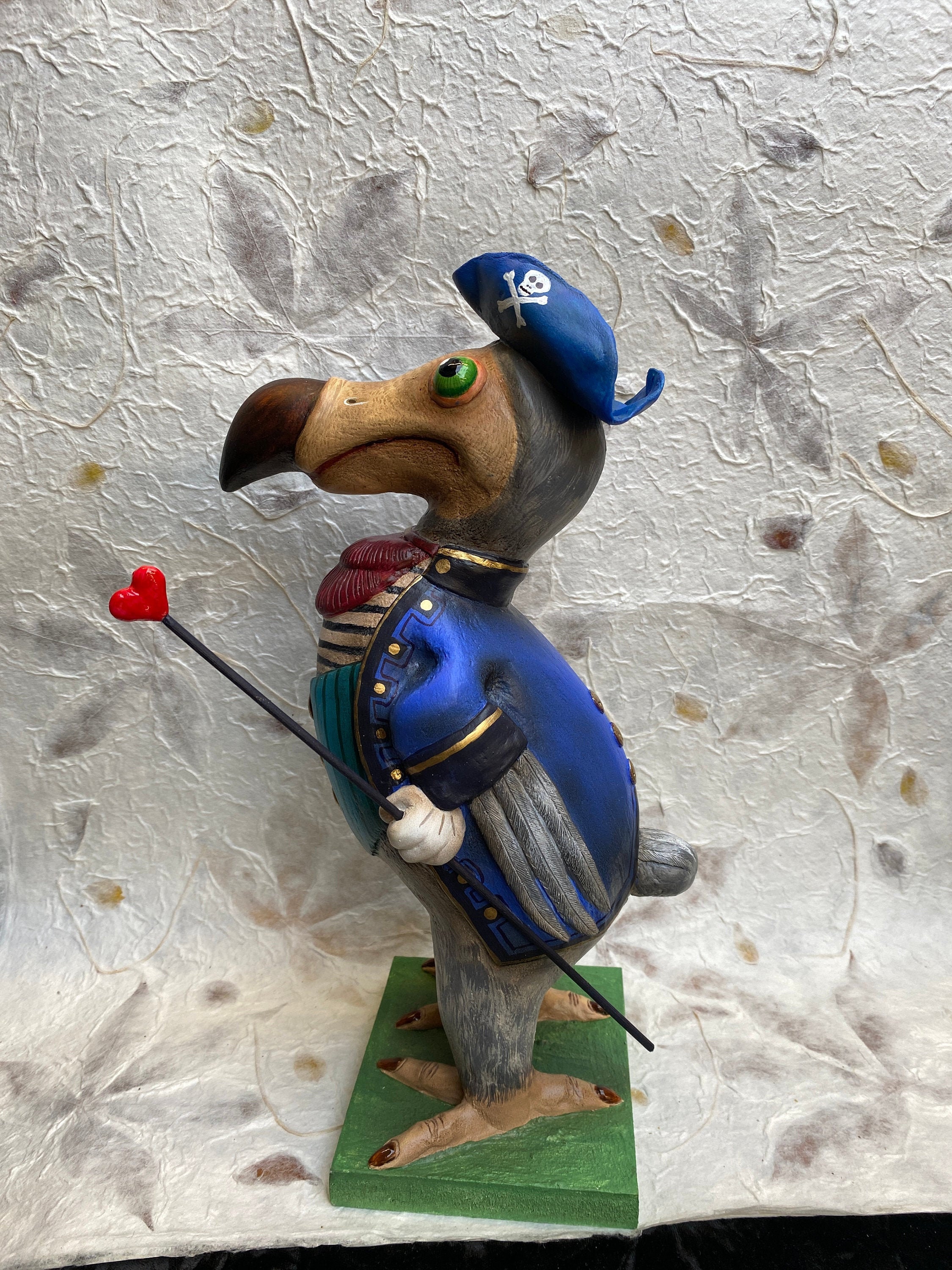 Alice collection figurine in Wonderland LARGE Dodo in hand | Etsy