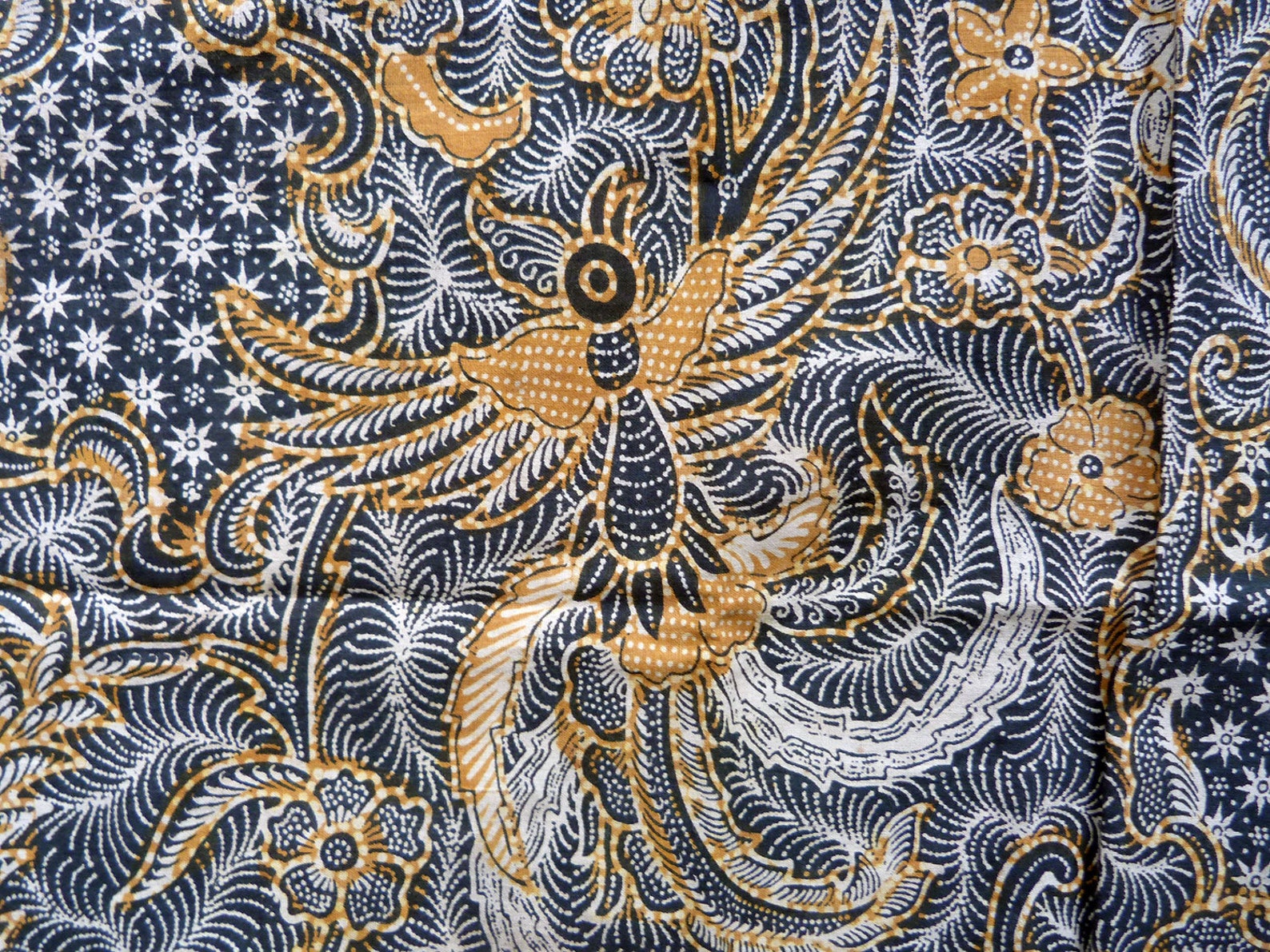 Batik Cotton Sarong Fabric Beautiful Handmade Indonesian Batik Kain ...