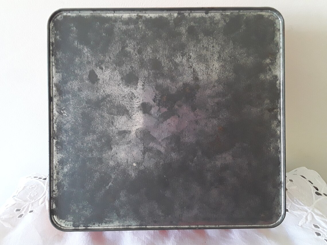 Vintage Floral Tin - Etsy UK