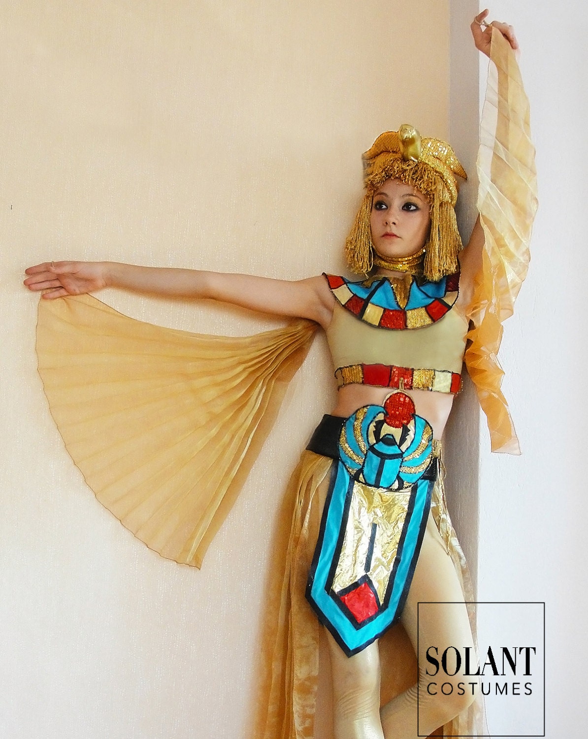 Costume of the Egyptian Goddess Isis Express | Etsy