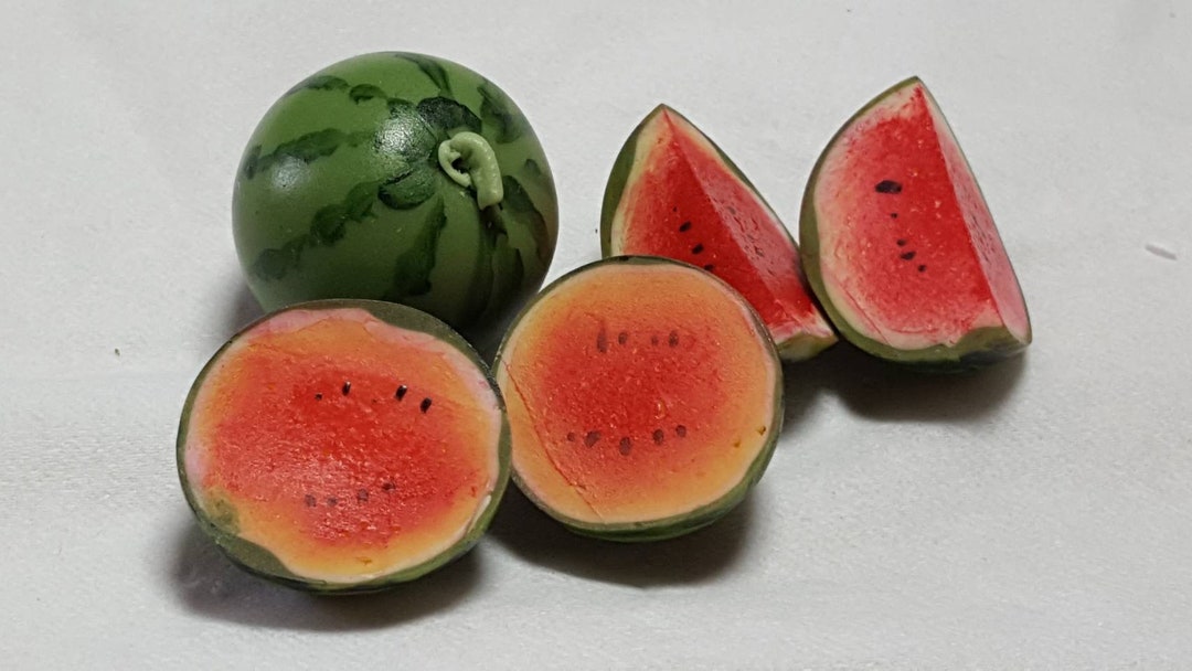 1;12 Scale Red Water Melon Dolls House Miniature Fruit , Garden ...