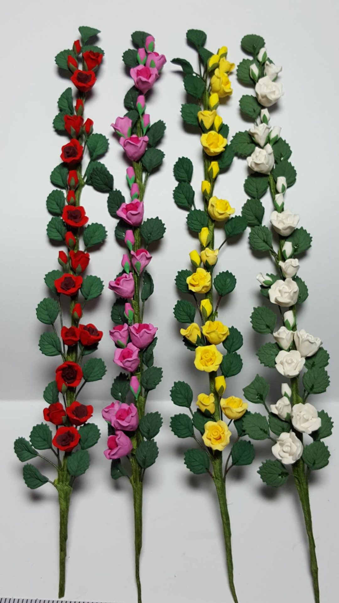 22cm String of Roses Dolls House Climbing Red Roses Miniature Flower ...