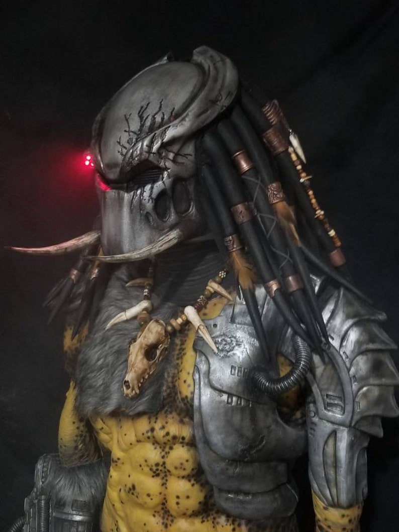 Ultimate Tracker Predator Mask - Etsy