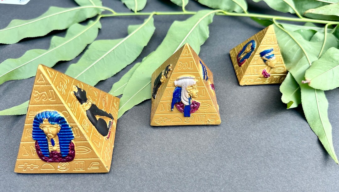 Great Giza Pyramids Set of 3 Pyramids Egyptian Pyramids Mini - Etsy