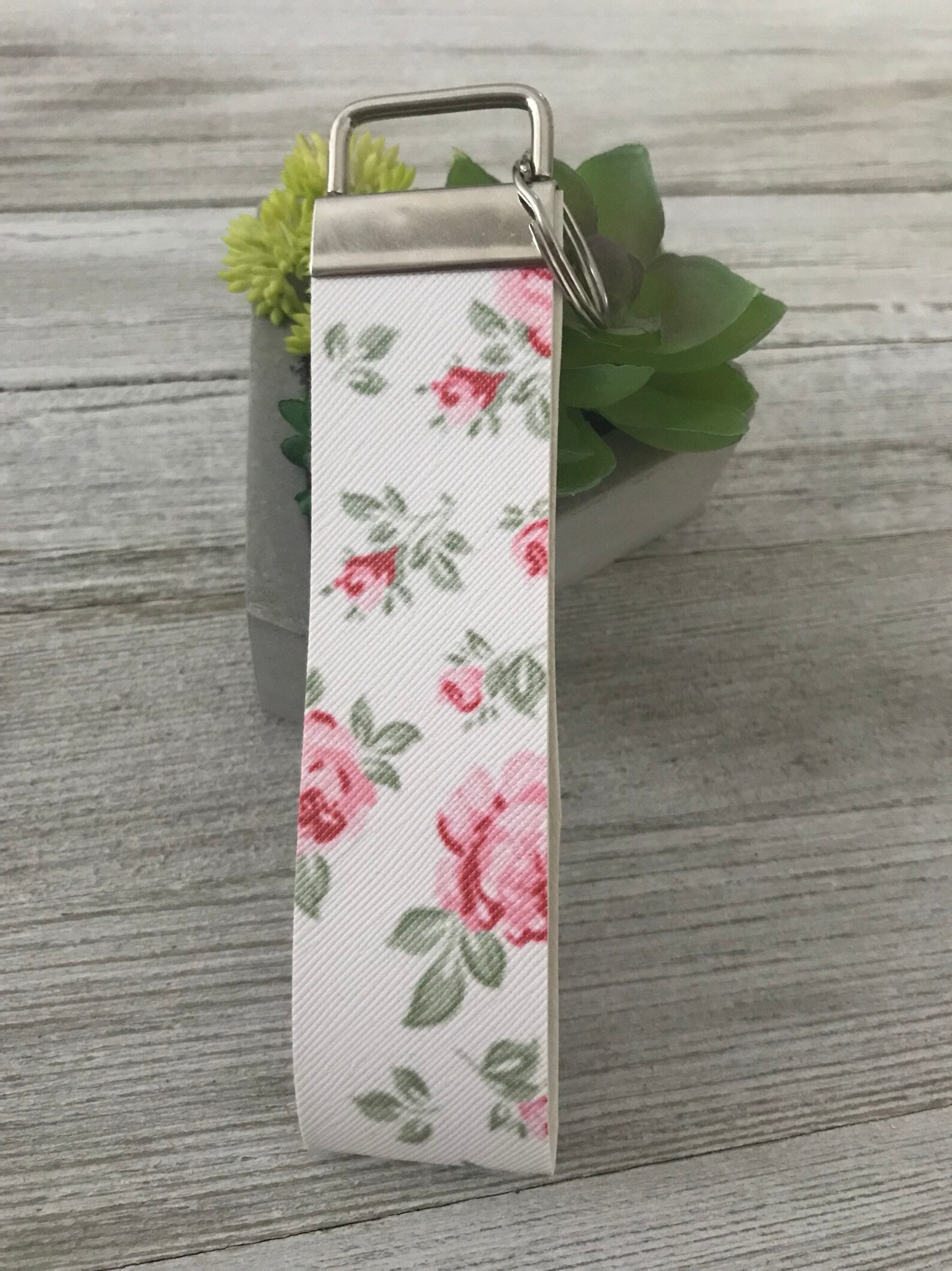 Light Floral Key Fob Wristlet Floral Keychain Gifts Gift - Etsy