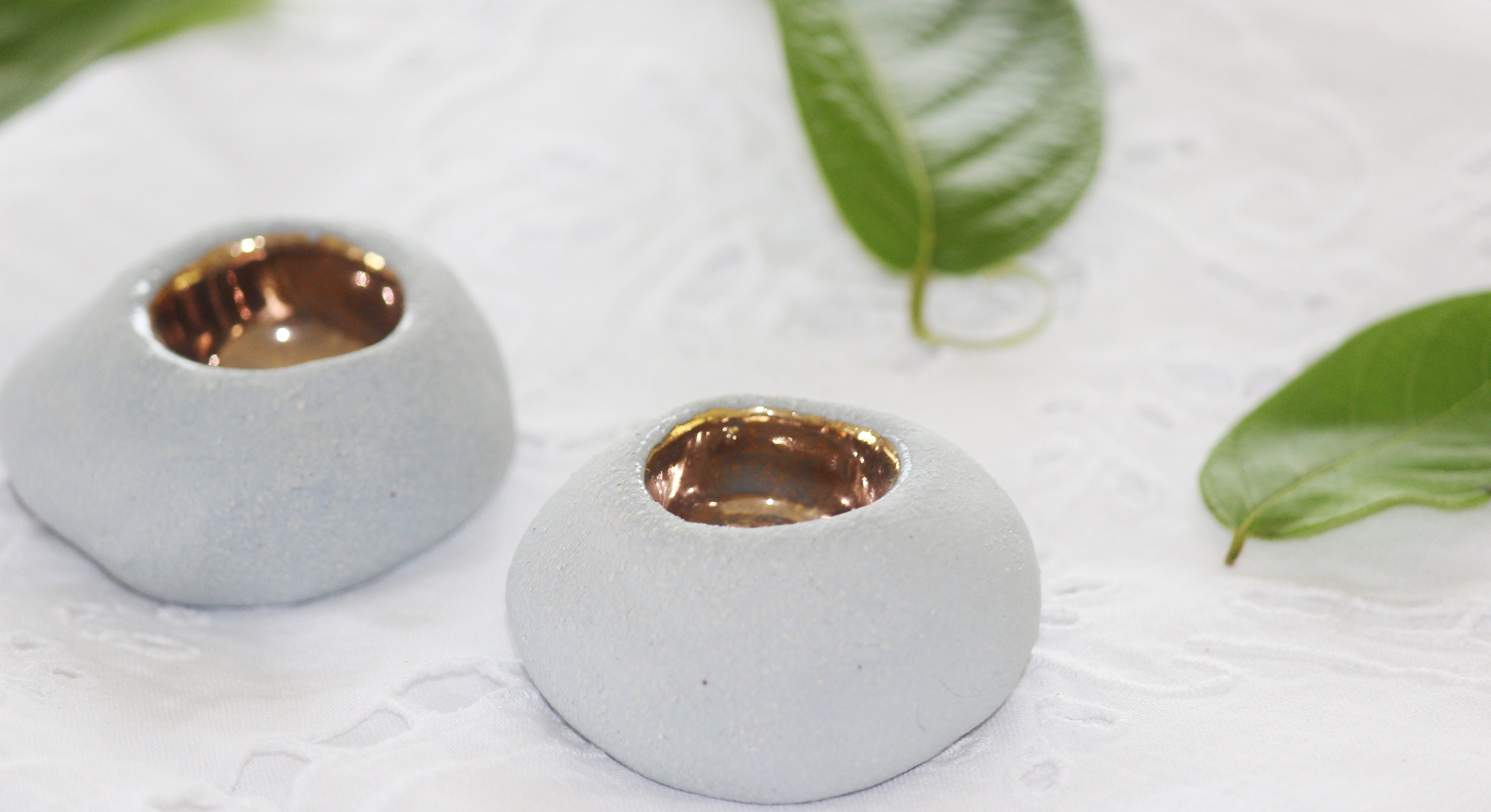 Trendy Pair of Shabbat Candlesticks Ceramic & Gold | Etsy