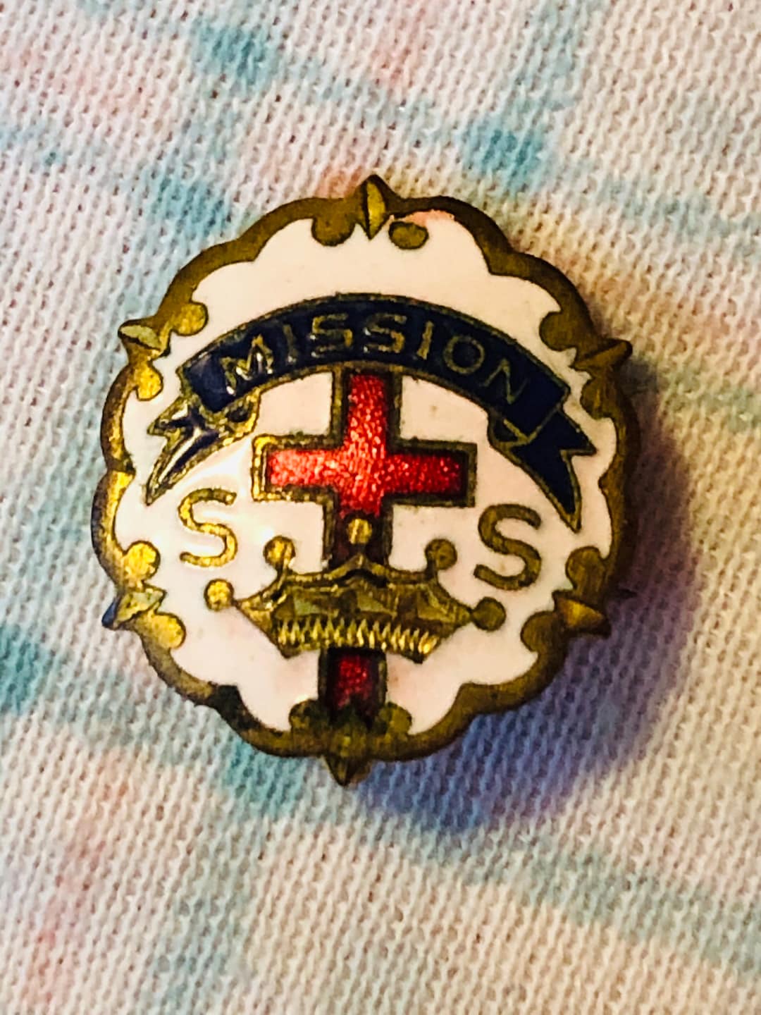 Vintage Cross and Crown Pin, Church Collectable, Religious, Christian ...