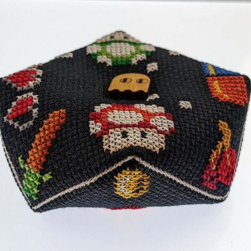 8 Bit Cross Stitch - Etsy