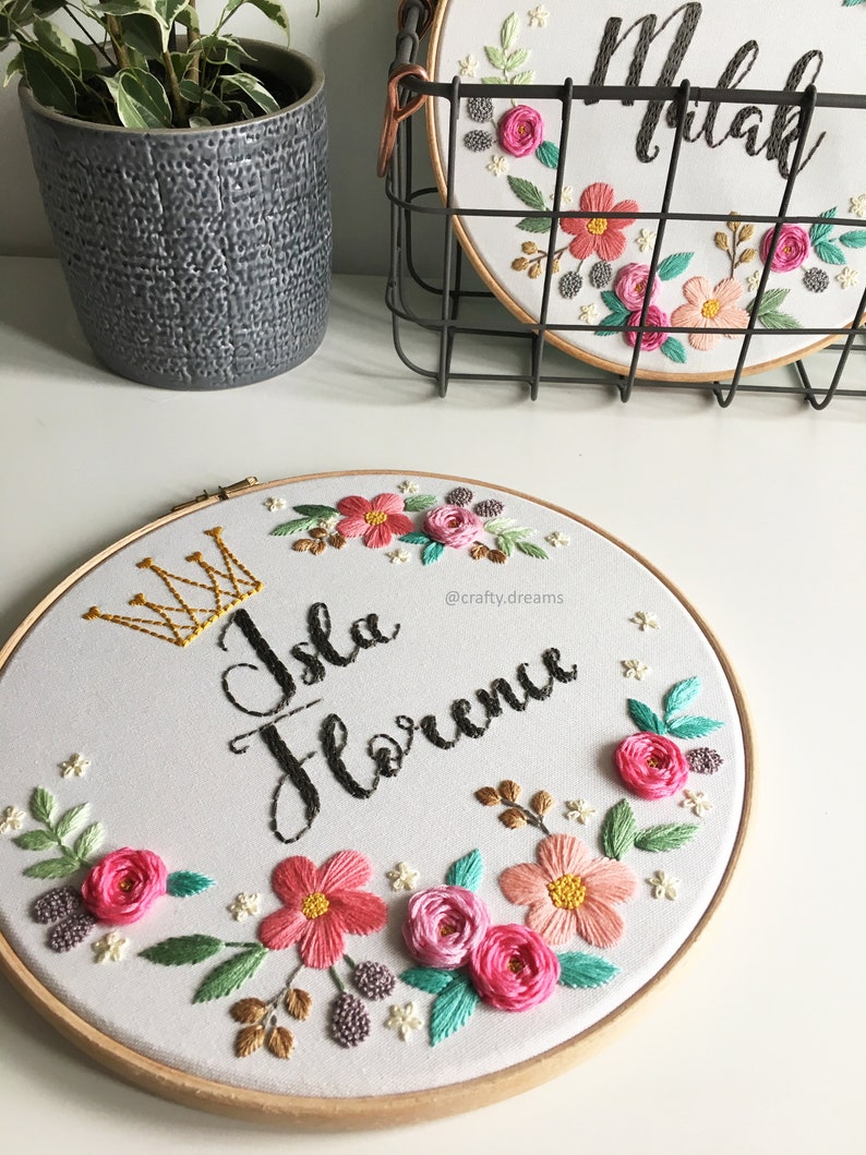 Personalized Name Embroidery Hoop, Floral Custom Name Hoop Art - Etsy UK