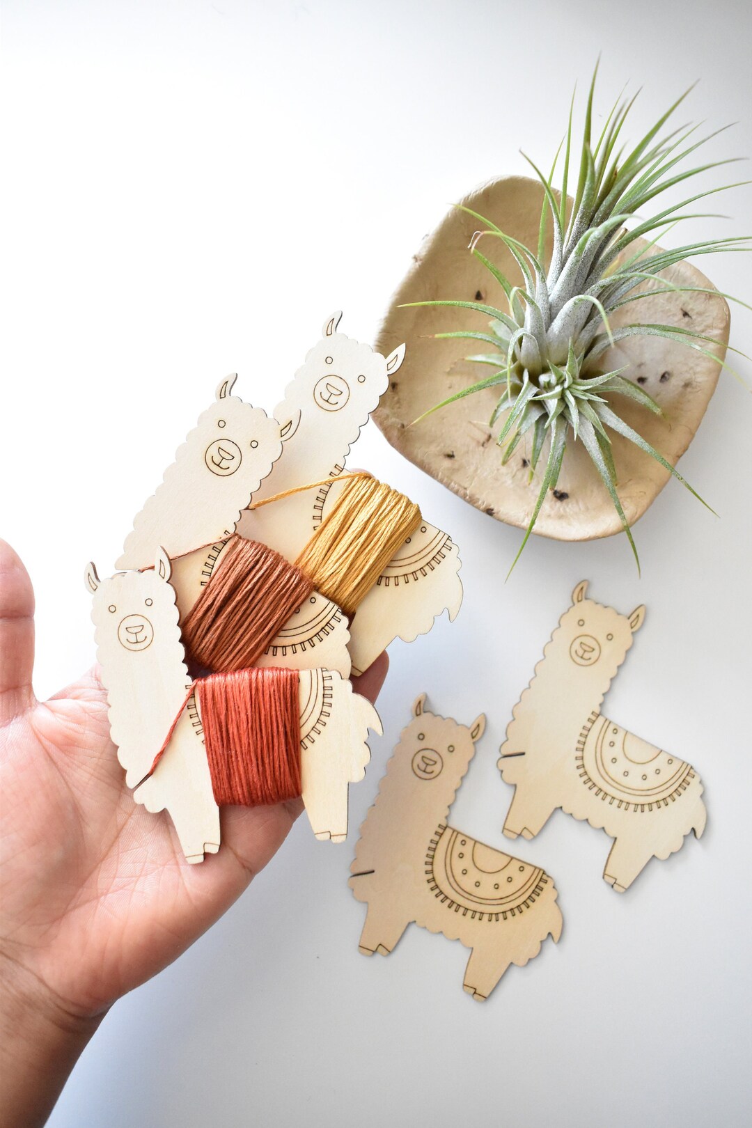 Llama Bobbins. Wooden Floss Holder. Thread Organizing Spools - Etsy