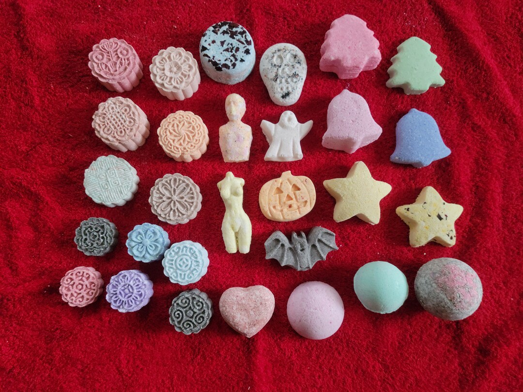 Custom Bath Bombs Various Different Colors, Shapes, and Scents - Etsy