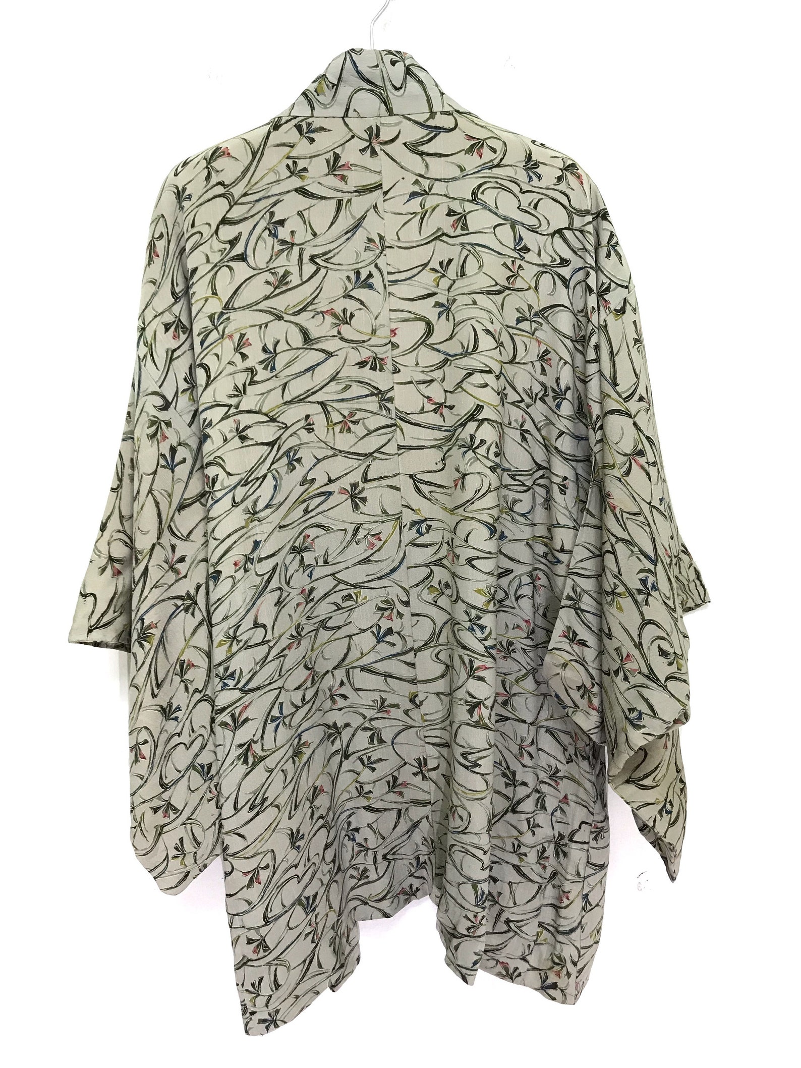 Made in Japan Vintage Haori Silk Kimono Light Jacket Asian Florals ...
