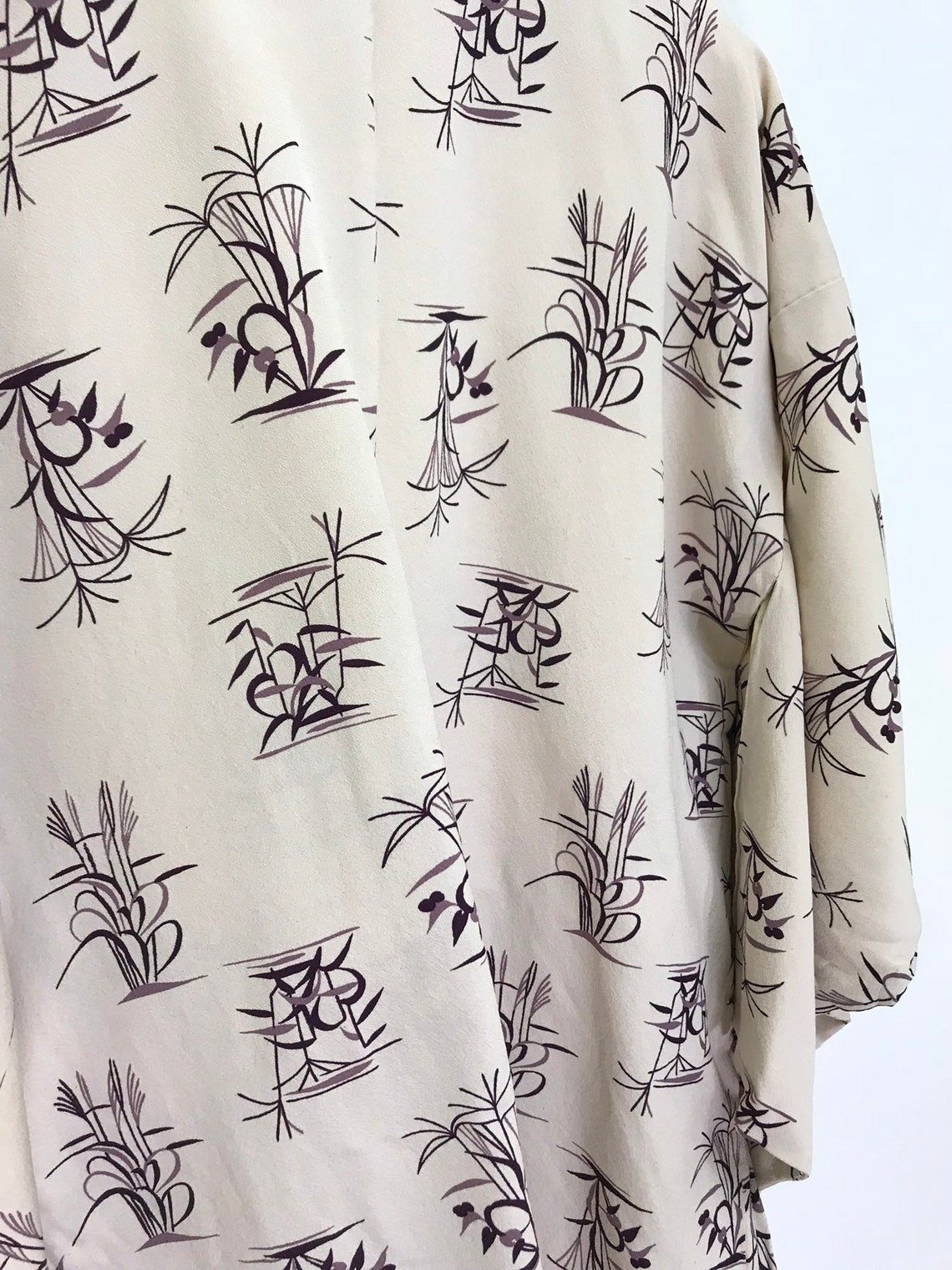 Made in Japan Vintage Cream Haori Silk Light Jacket Asian Floral Padi ...