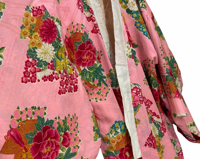 Made in Japan Vintage Pinky Juban Kimono Silk Florals Pattern Kimono ...