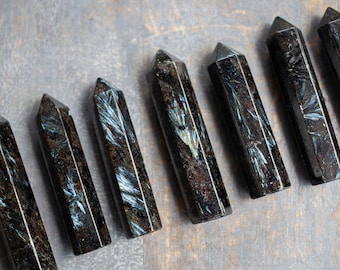 Arfvedsonite Tower - Etsy